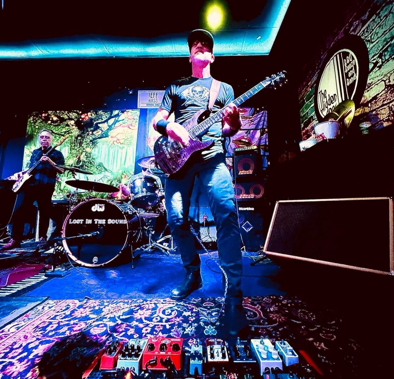 Rocket Bleach – Alternative and Grunge Rock Band